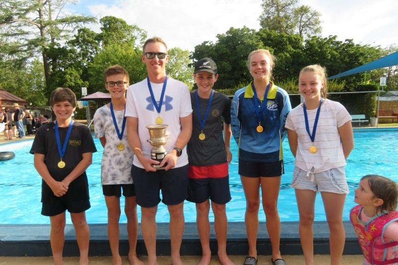 Fun and races in Violet Town for the Harris Cup